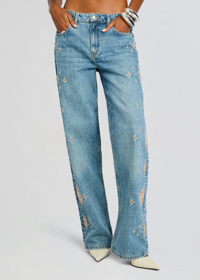 Vero Embroidered Jean – Retrofete
