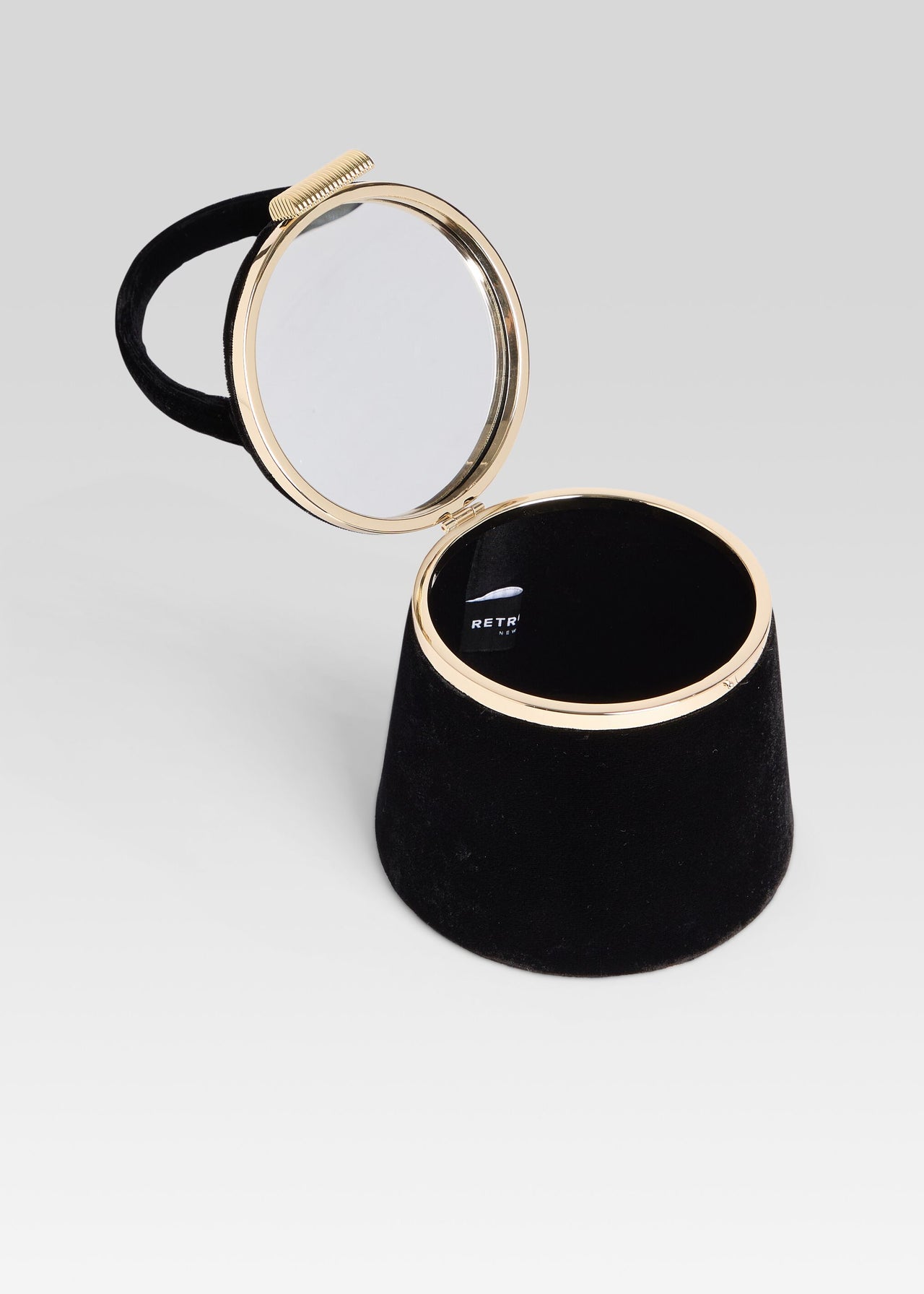 Lesla Velvet Case – Retrofete